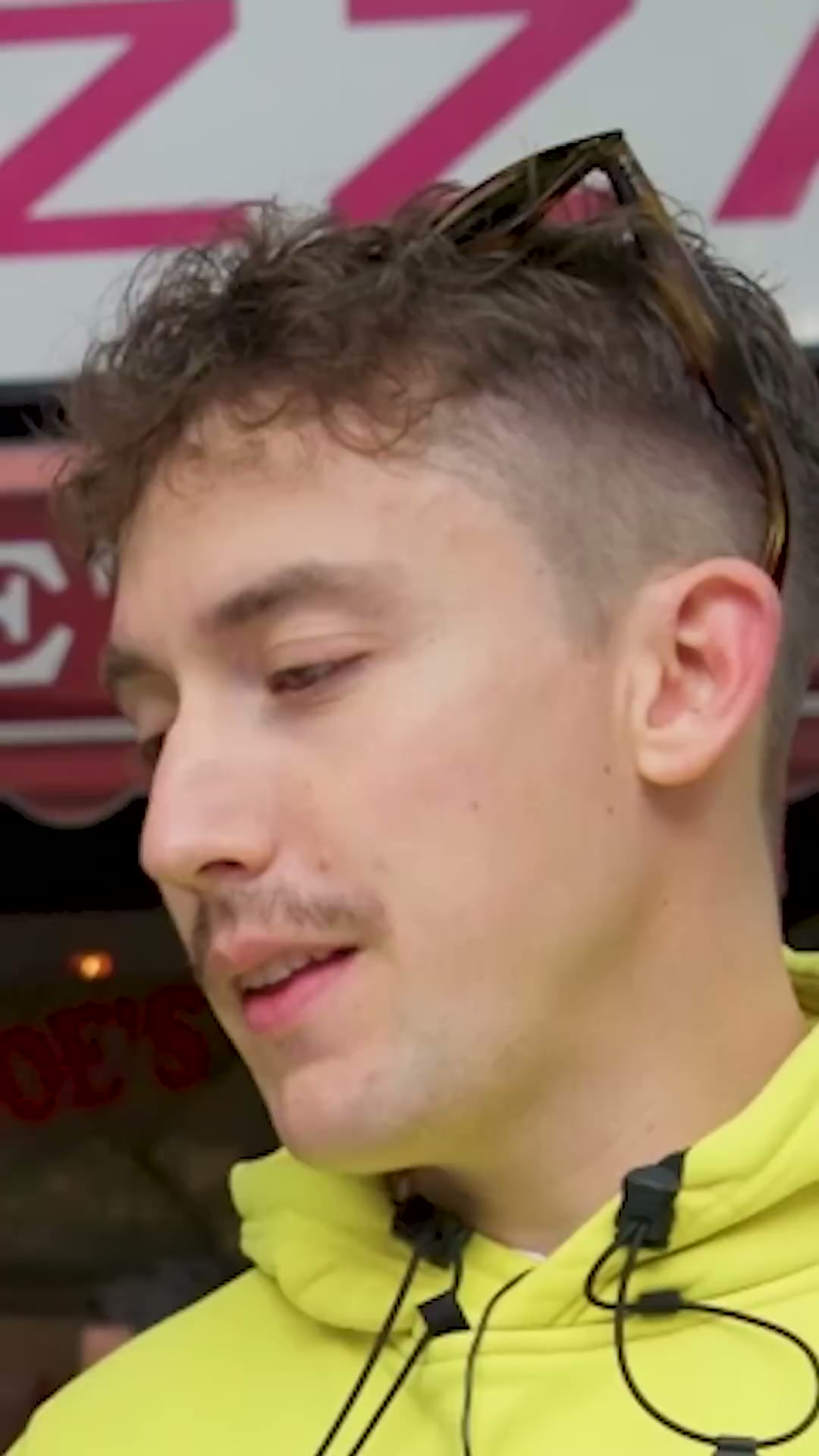 British guys try iconic NYC pizza at Joe's – cheese pull challenge!