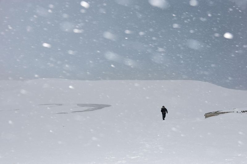 Japan braces for more heavy snowstorms as midwinter election nears