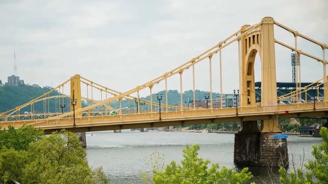 Pittsburgh police chief says no 'interest in immigration enforcement'