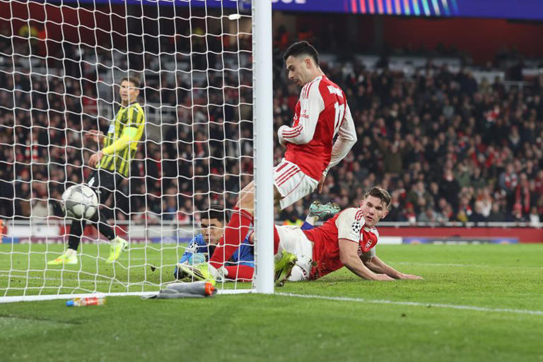 Why furious Piero Hincapie exploded after Arsenal win despite triple ...