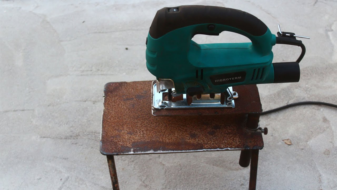 Amazing tool! Unique homemade jigsaw attachment