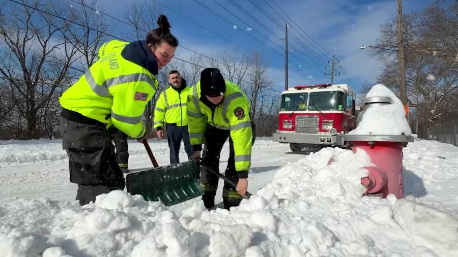 'Minutes really matter': Fire officials issue reminder about snow ...