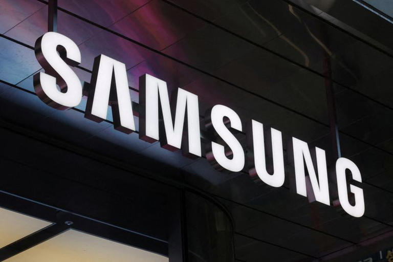 Samsung profit triples to record high as AI boom exacerbates chip shortage