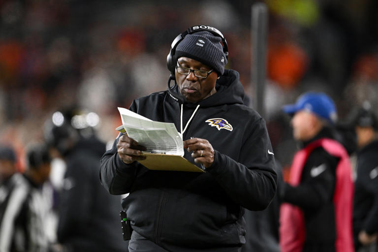 Browns HC Todd Monken adds O-line coach to his staff