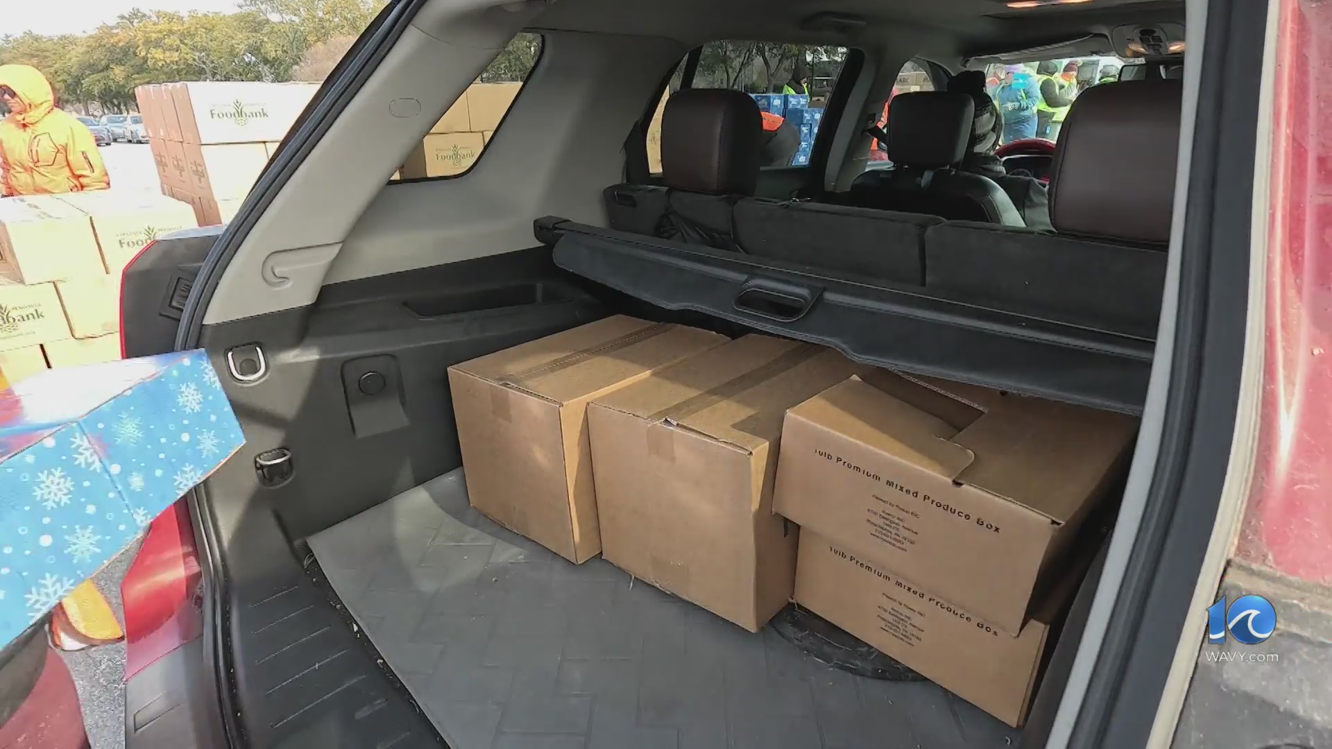 Hampton mobile food distribution