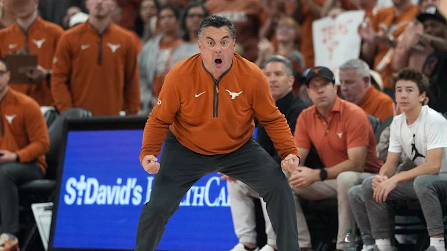 Momentum builds as top frontcourt target eyes Texas with unofficial visit