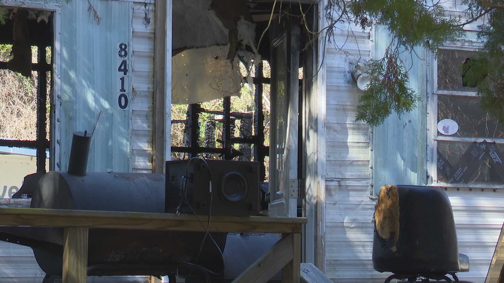 Couple’s home burns down days before baby’s birth