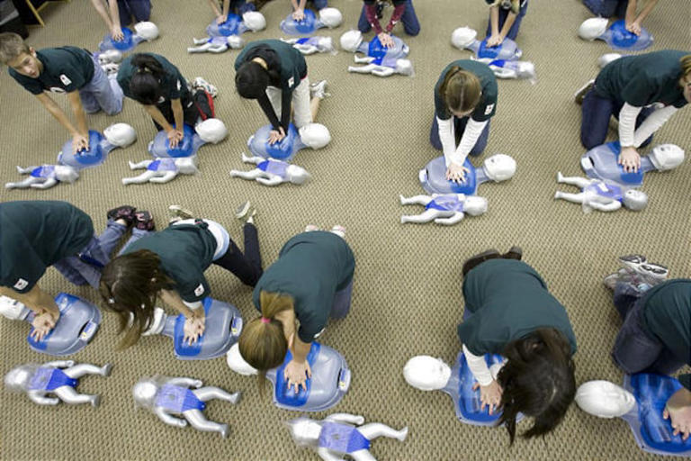 If you’re learning CPR from TV, you’re probably doing it wrong ...