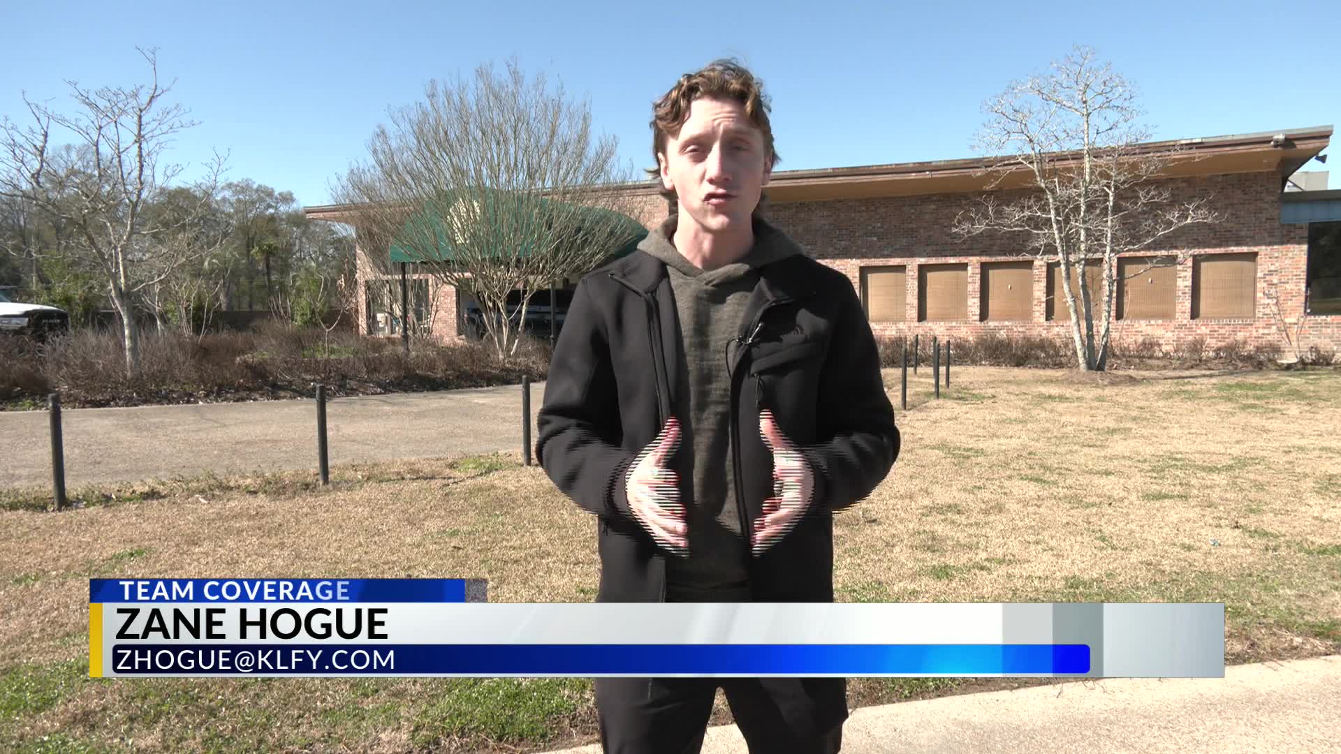 Indian Hills Country Club shelters residents during the cold weather