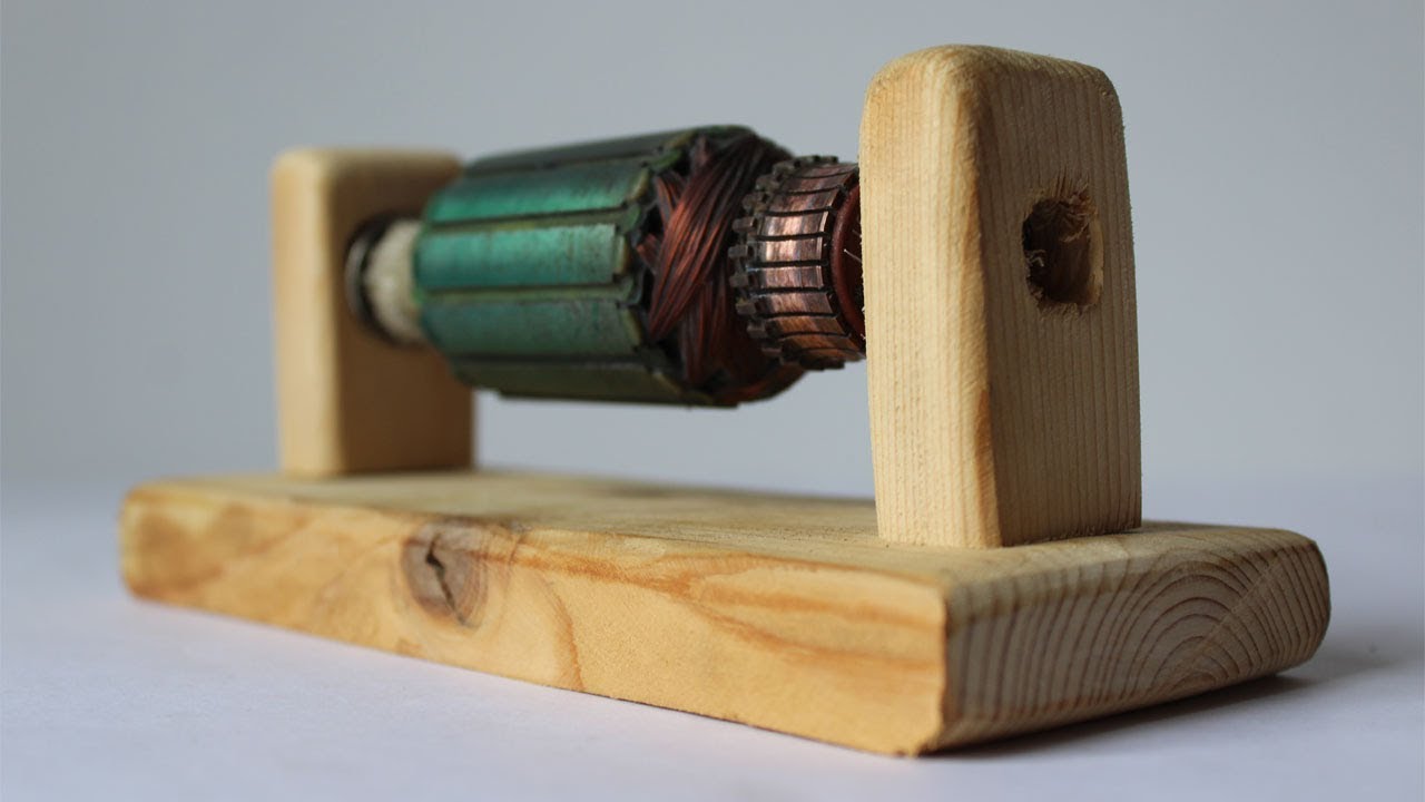Experiment Electric Motor of Magnetic Rotor in Motion