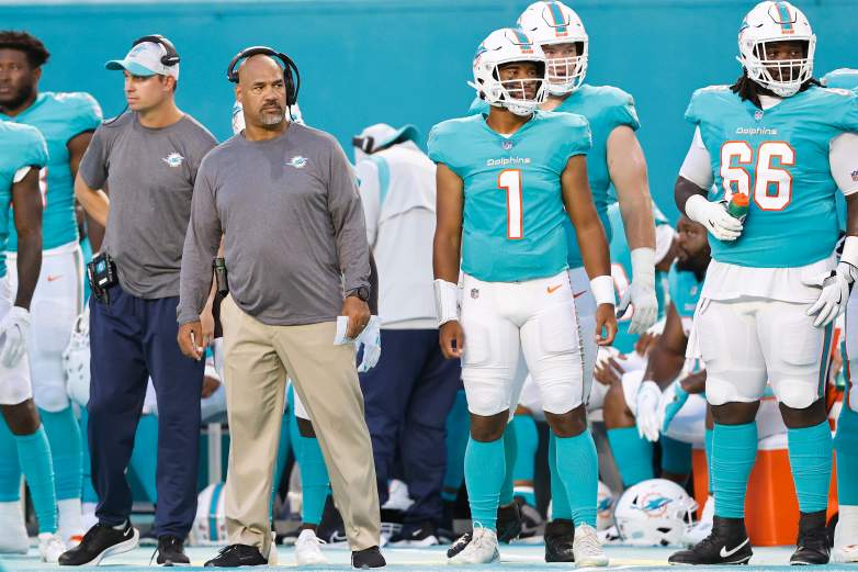 Bears linked to coach amid recent Dolphins news