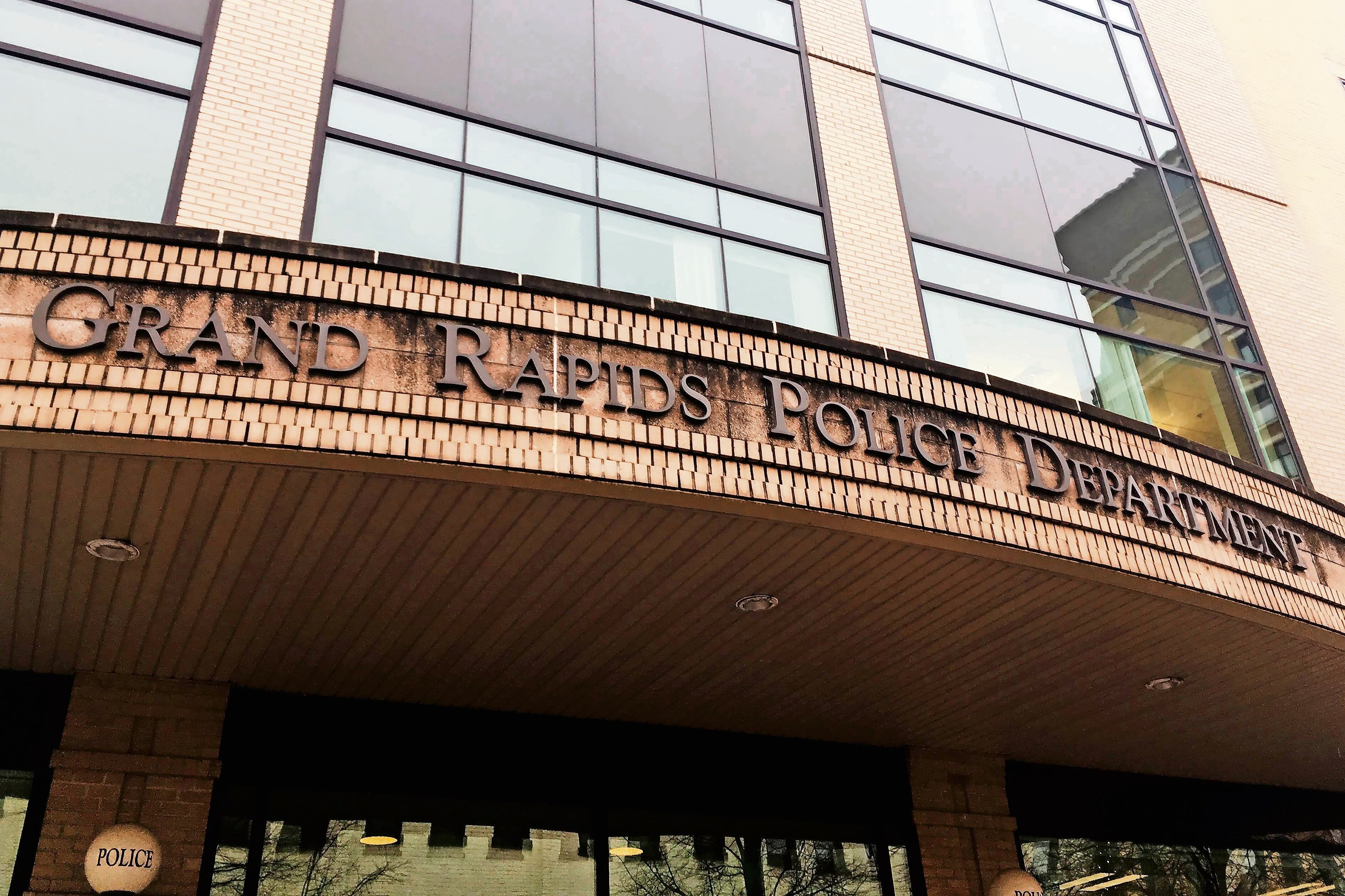 Grand Rapids police building added to downtown steam heating system