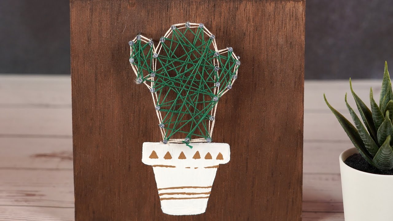 Cactus nail string art with painted pot - DIY string art pattern