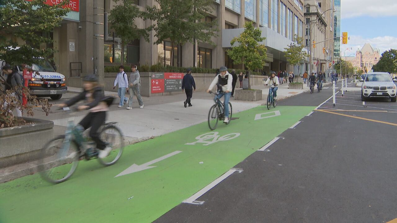 Cyclists appear in provincial court to preserve Toronto bike lanes