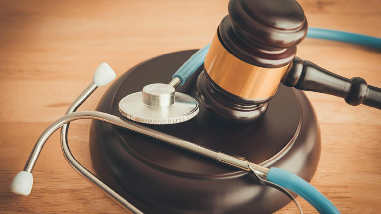 Michigan woman sentenced to prison for identity theft, posing as a ...