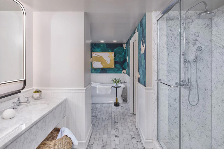 Inside a newly reimagined celebrity-loved hotel in Beverly Hills ...