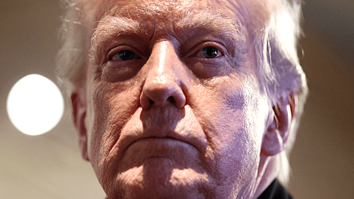 Trump warns Iran as US naval 'armada' heads toward Middle East amid ...