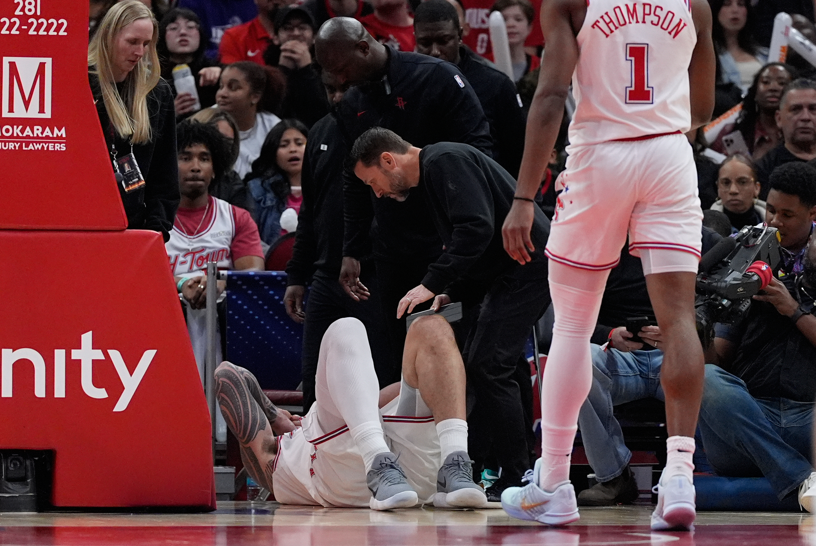 Rockets' Steven Adams out for season after ankle surgery