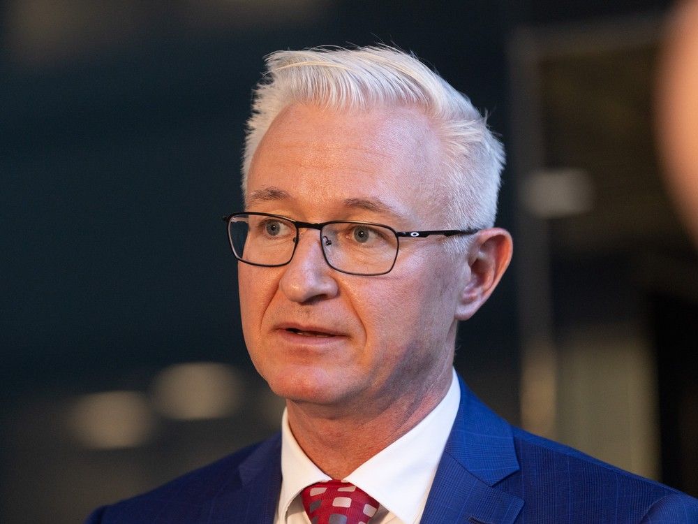 Residents of three homes could be displaced during Bearspaw South ...