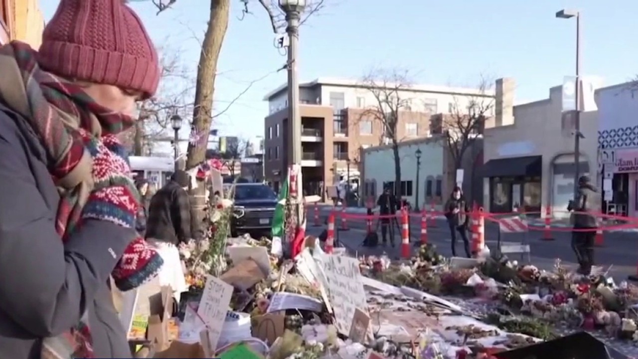 Minnesota ICE operations & confrontations continue