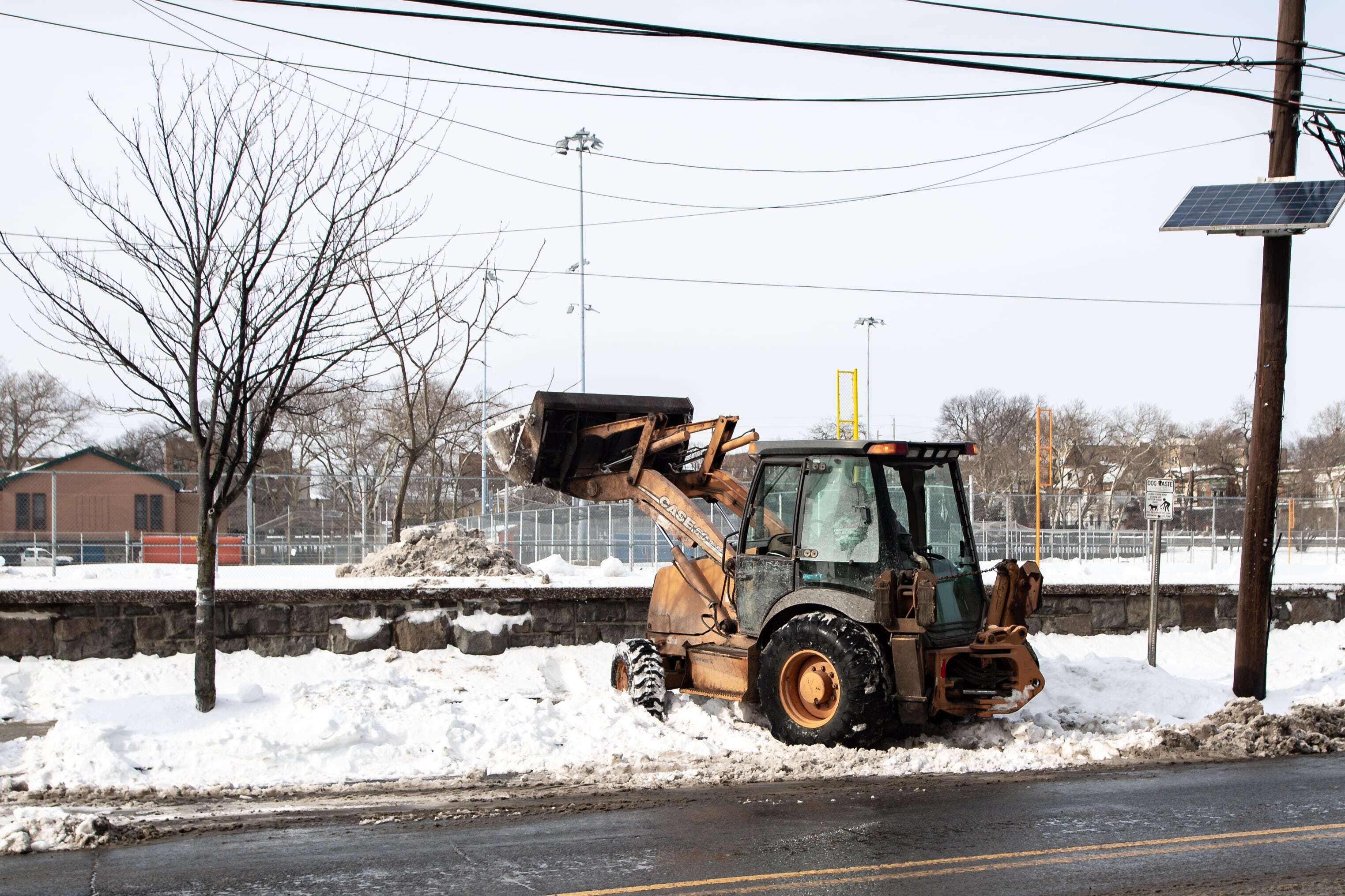 Why is this NJ city still a mess days after the snowstorm? Mayor ...