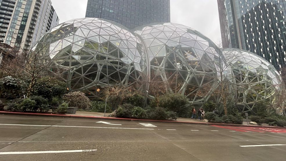 Amazon announces 16,000 corporate job cuts, shaking Seattle's economy