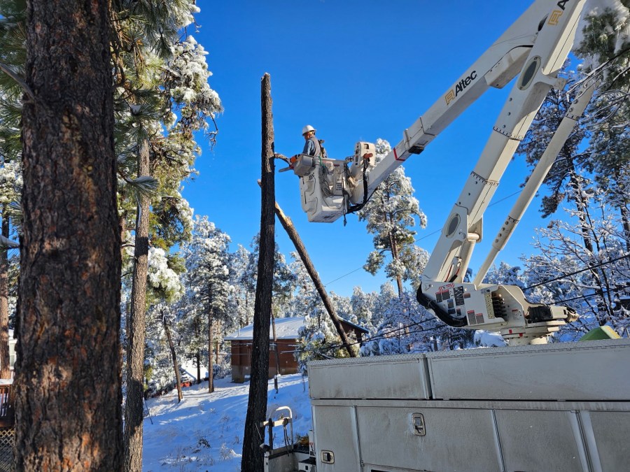 PNM restores power in Ruidoso following weekend snow storm