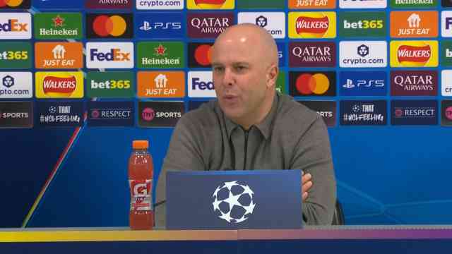 Arne Slot: 'We're happy that we're going straight to the last 16'