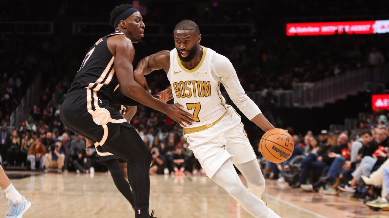 Live updates: Celtics, Hawks facing off at TD Garden