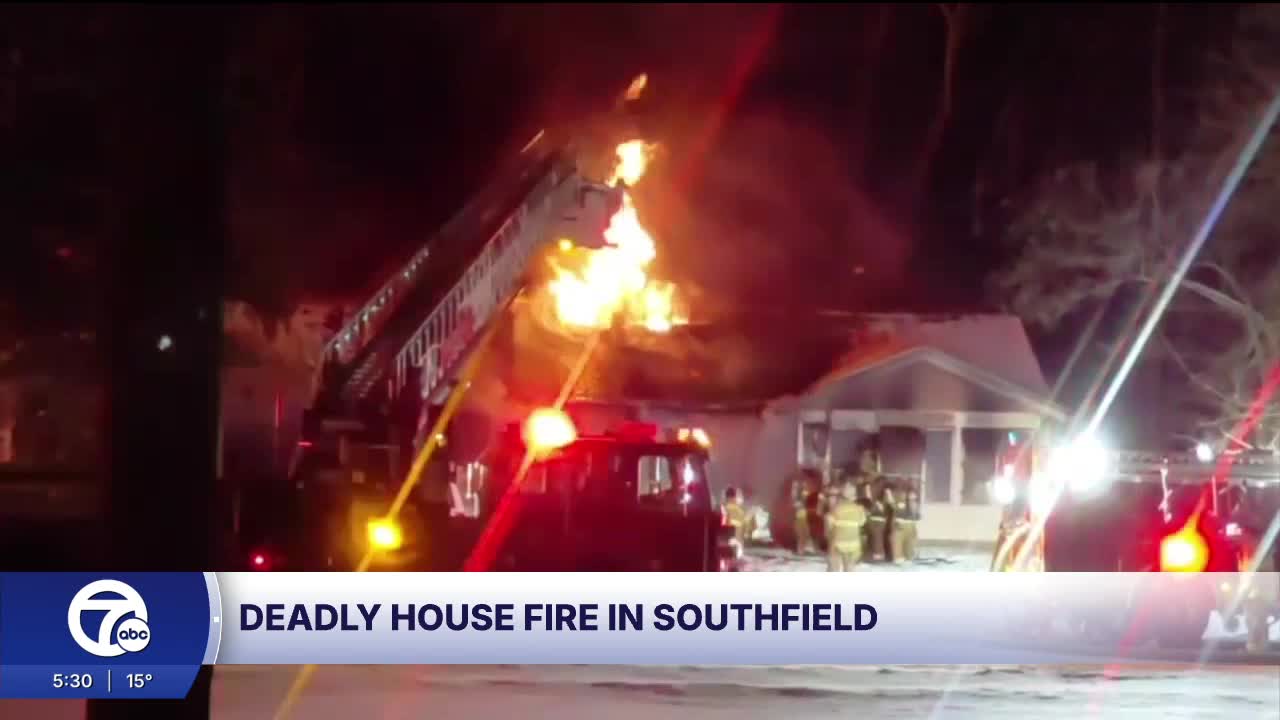 Woman dies after being trapped Southfield house fire