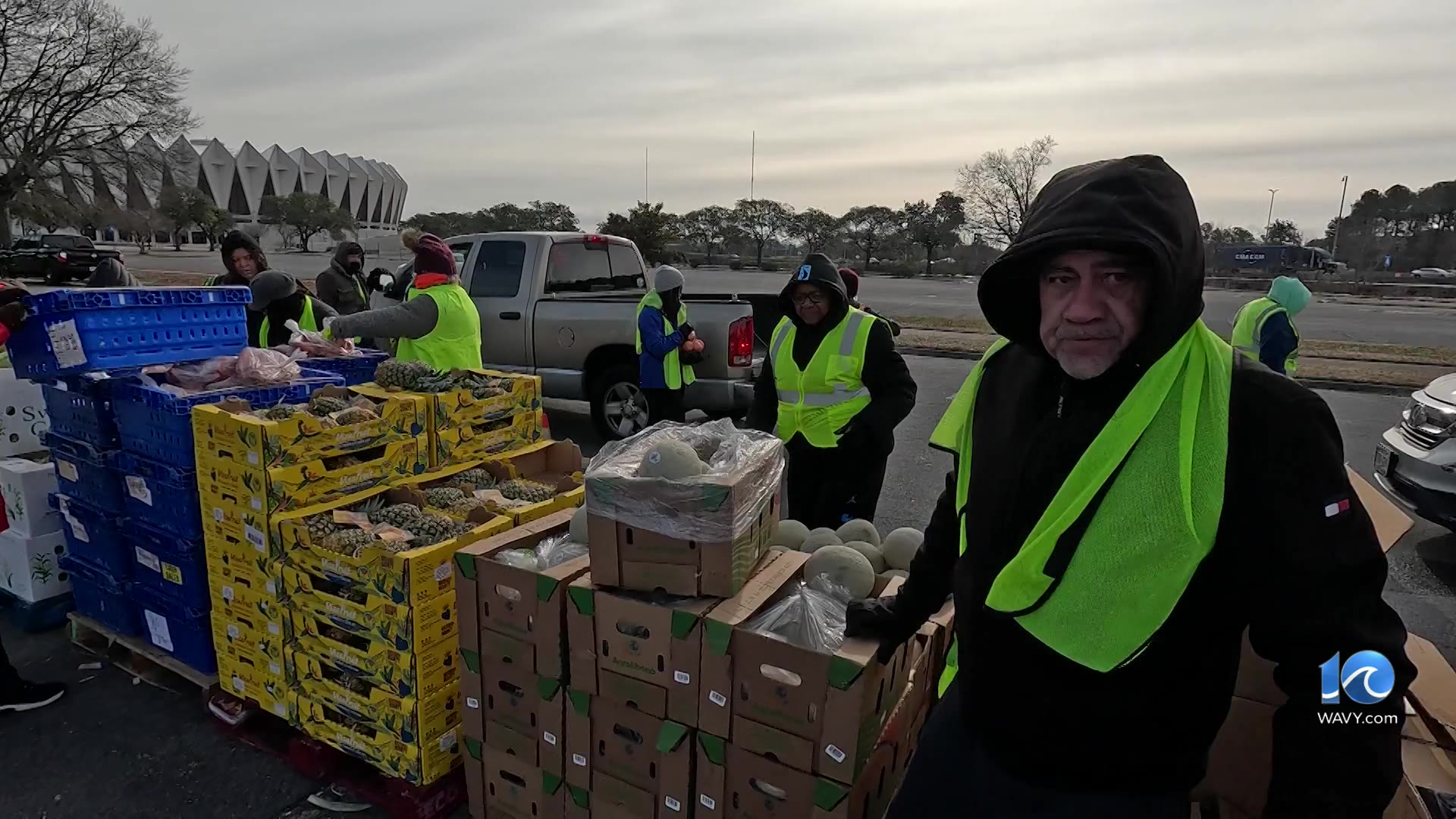 Hampton mobile food distribution