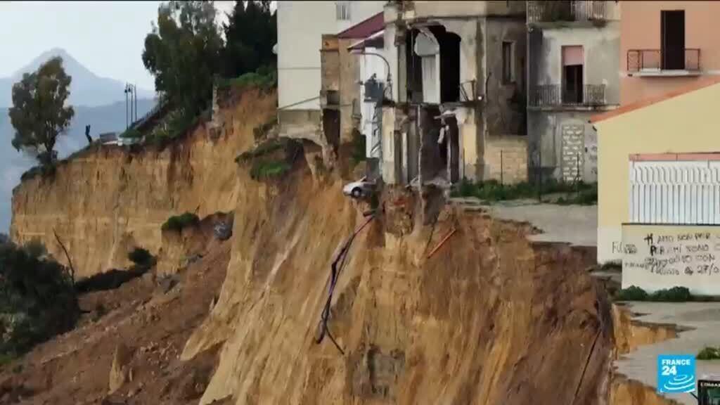 Fear in Sicilian town as vast landslide risks widening