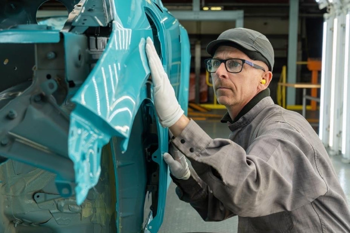 UK car production slumped in 2025 amid 'worst year in a generation'