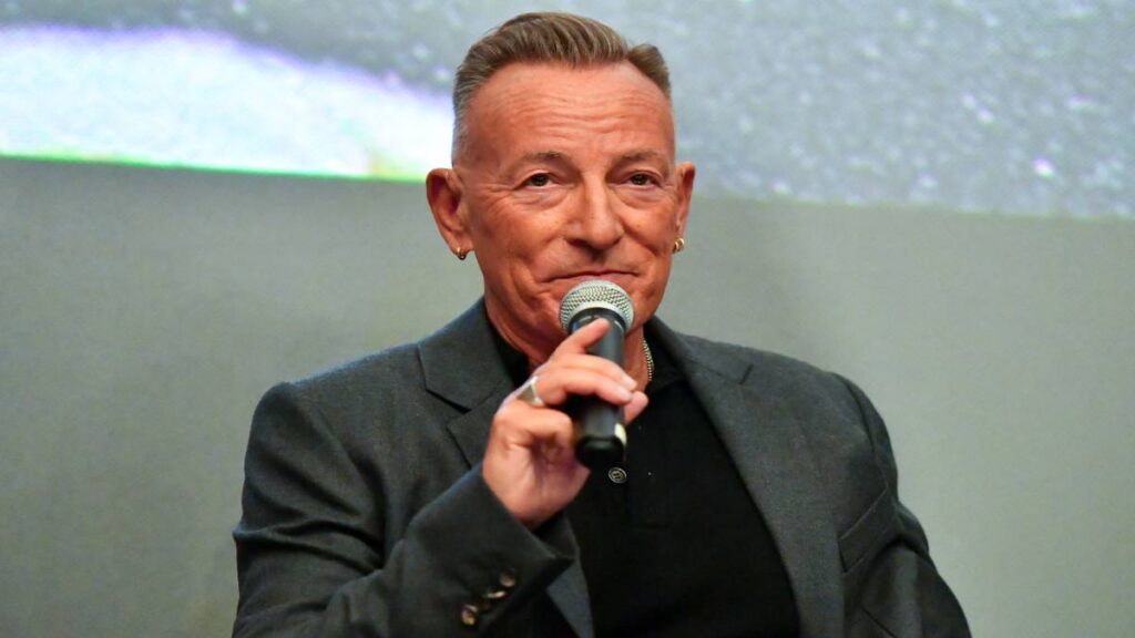 Bruce Springsteen lanza canción contra Trump y su campaña contra migrantes