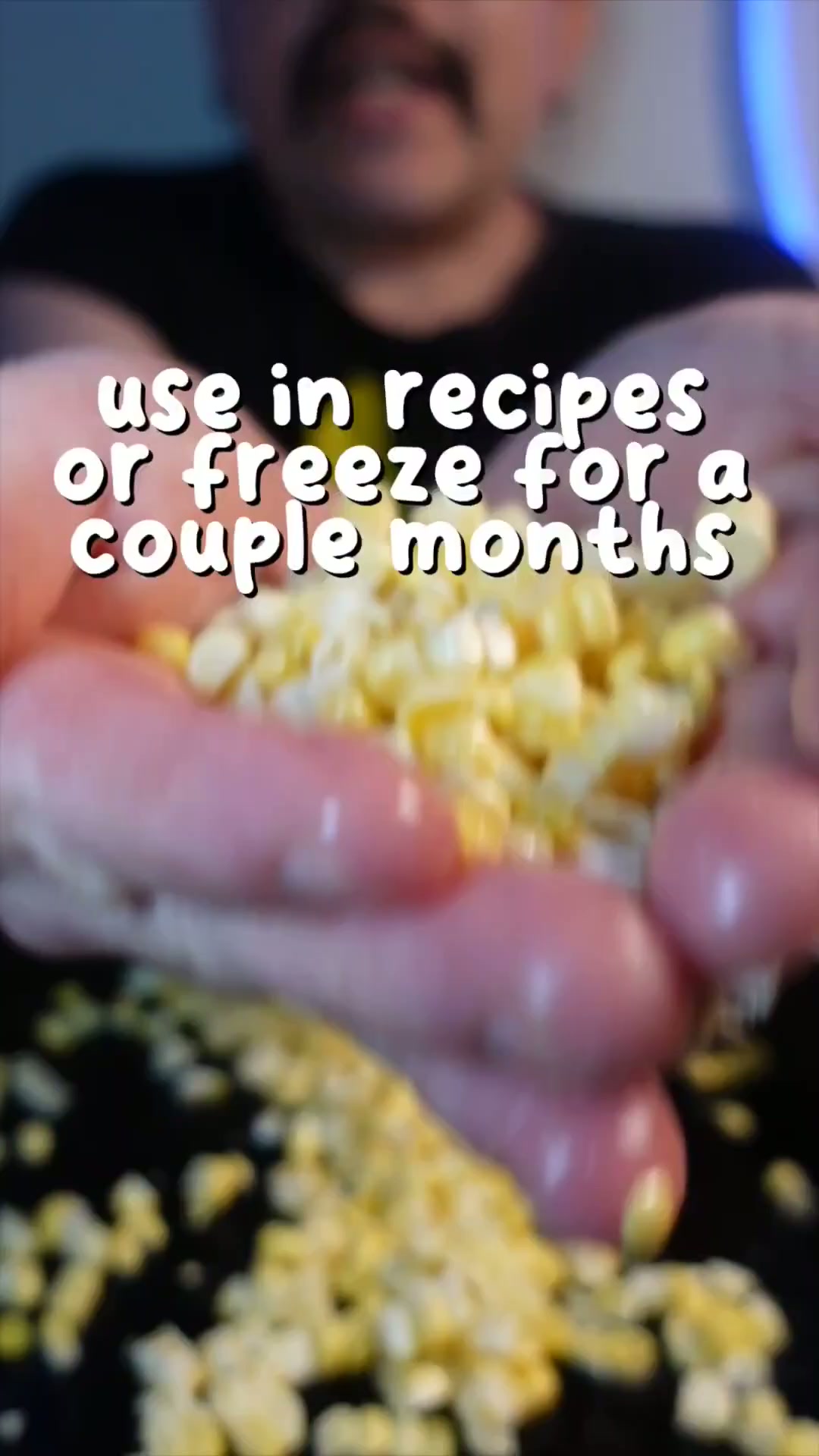 Easiest way to slice corn off the cob #shorts #cooking