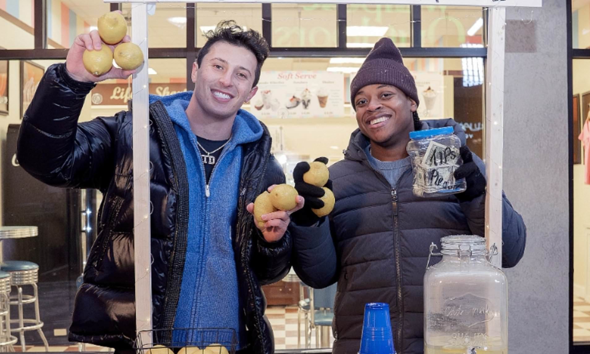 New England Patriots football star Tommy DeVito sells lemonade on the ...