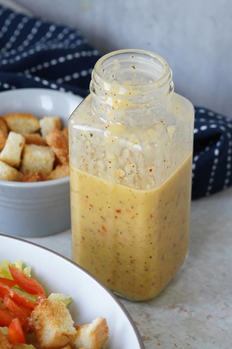 The best Italian house dressing