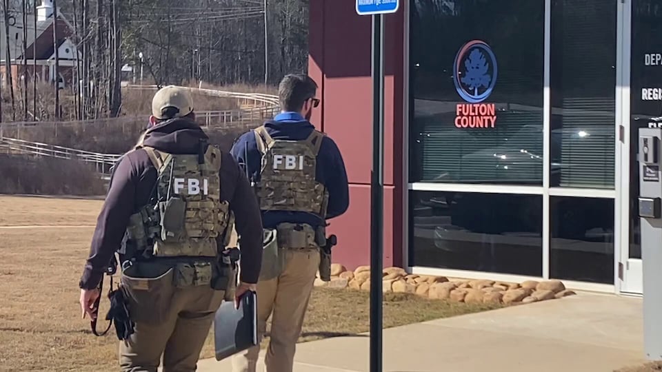 FBI conducting raid at Fulton County election hub tied to 2020 election