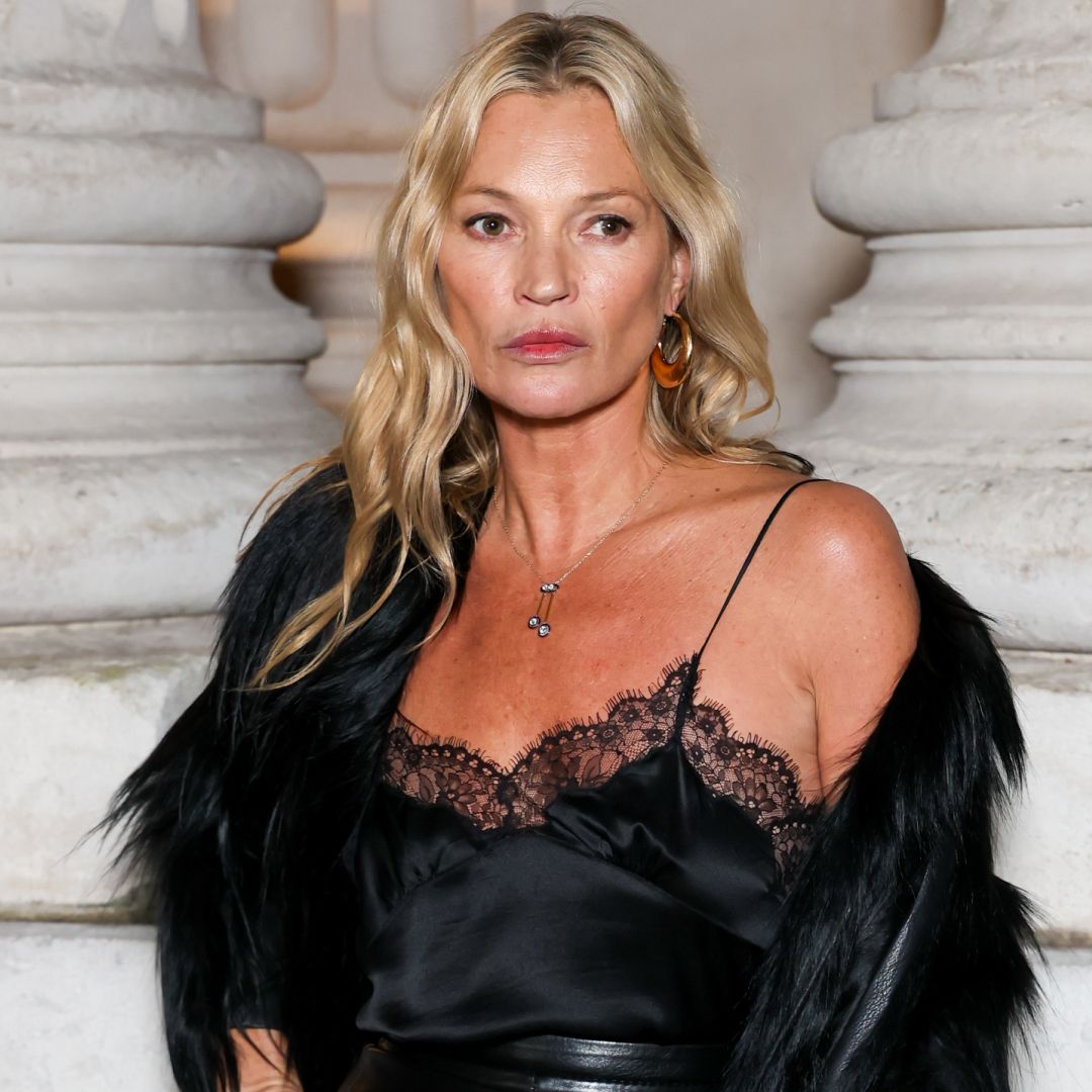 Kate Moss carries her $26,000 Hermès Kelly with Victoria Beckham's rich ...