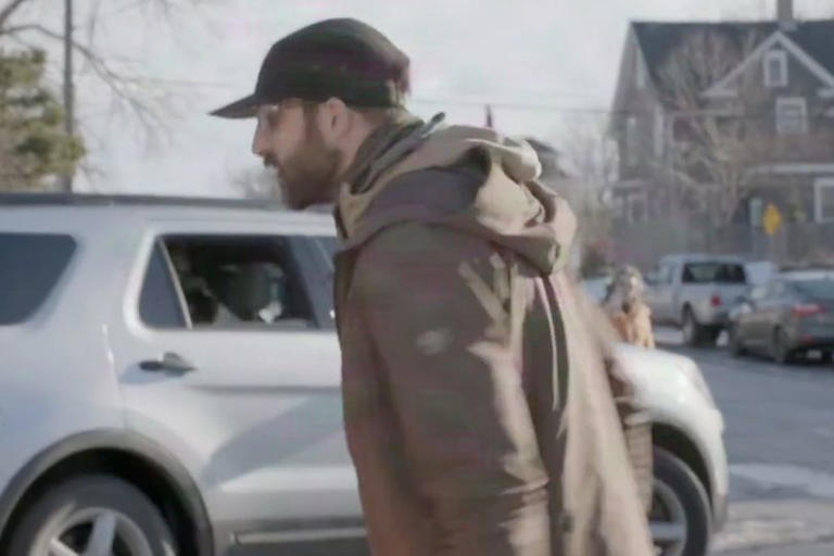 New video may show Alex Pretti's heated encounter with ICE days before ...