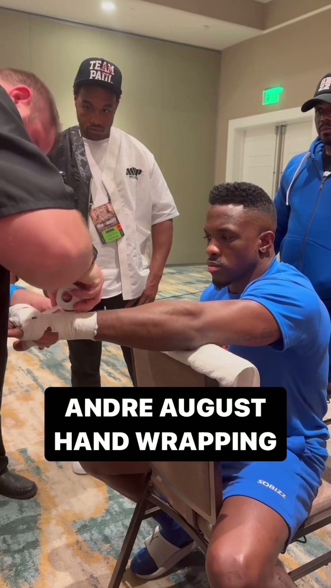 Andre August Silver Back Getting his hands wrapped 👏