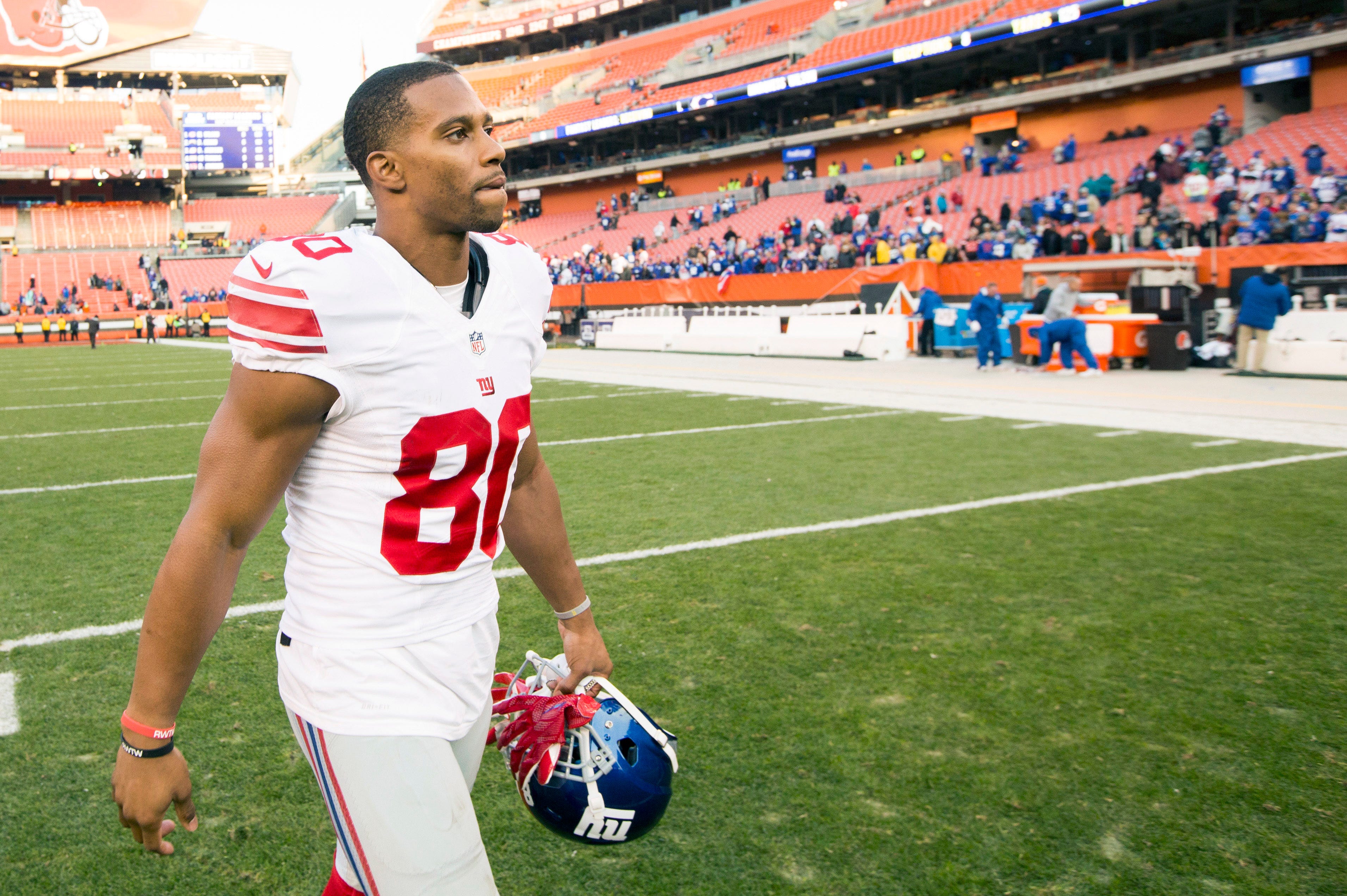 NY Giants great Victor Cruz opening Union County restaurant