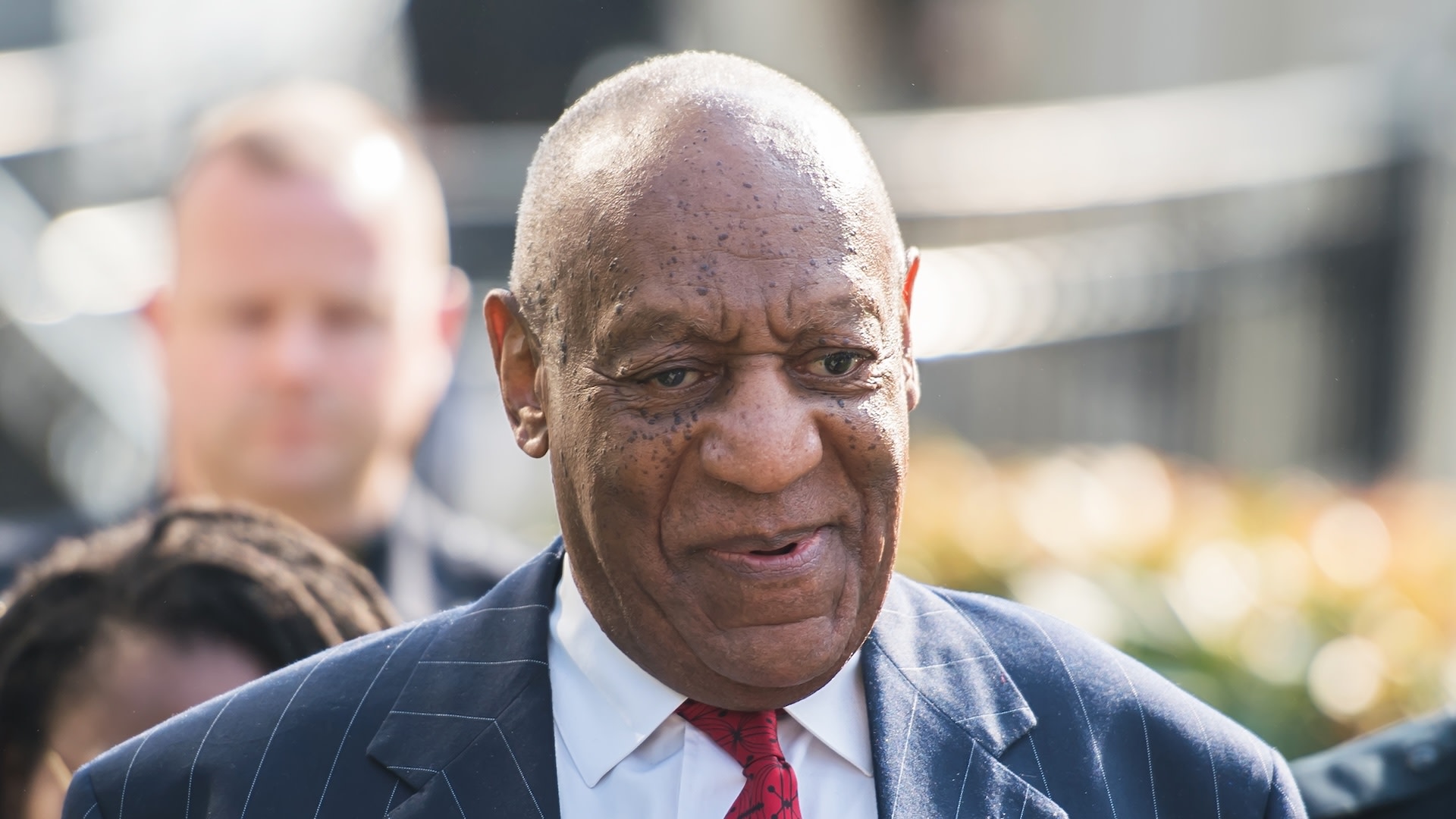 Bill Cosby admits to getting Quaalude prescriptions to drug women
