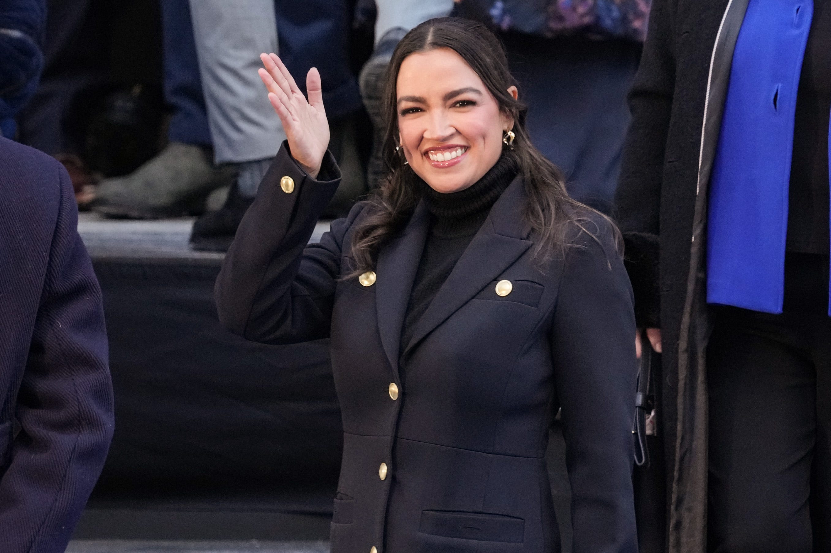 AOC makes endorsement in Texas 33 House Race
