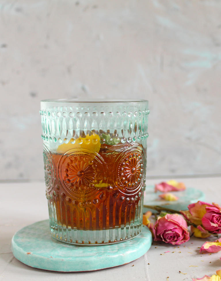 Cardamom old fashioned with rose
