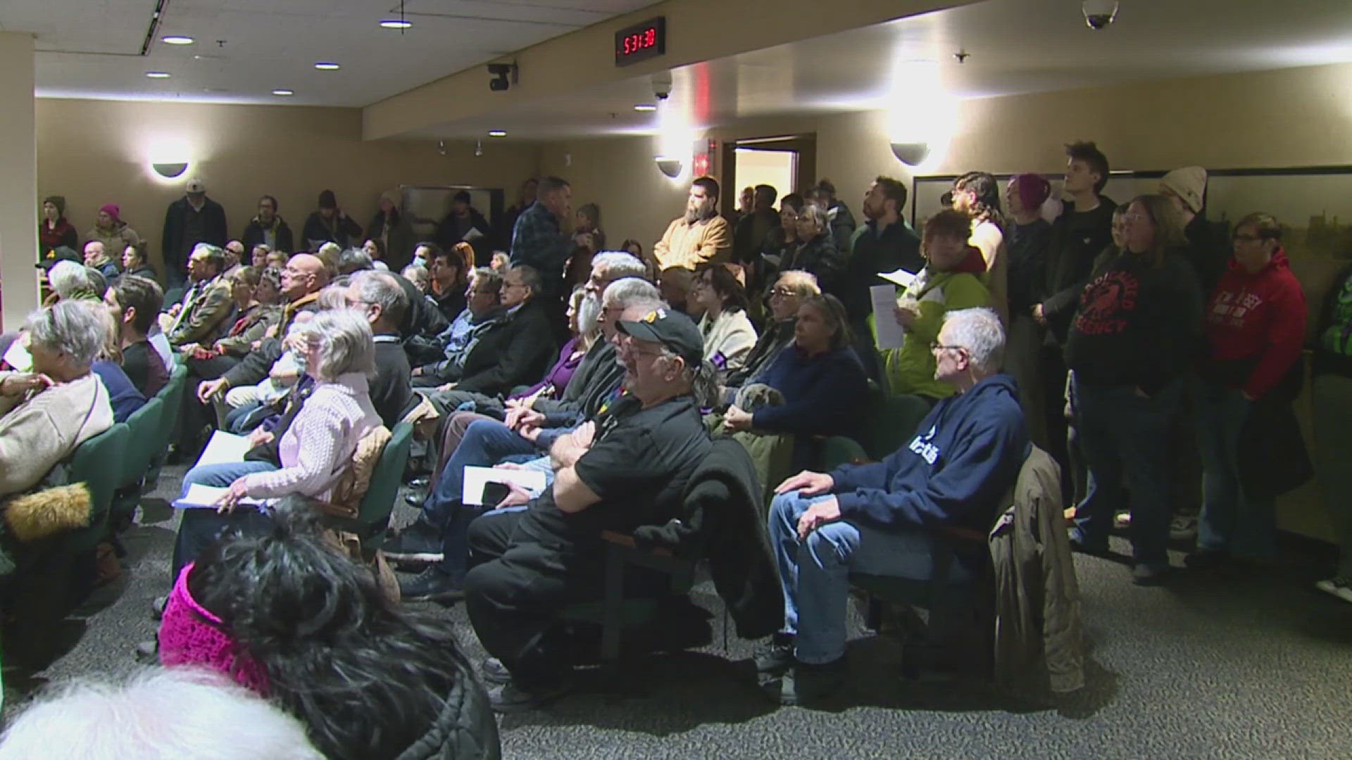 Davenport community calling for city council to take a stand against ICE