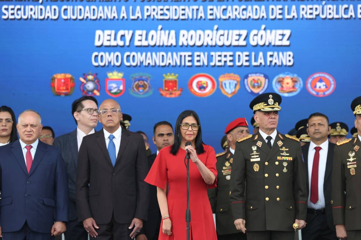 Venezuela military, police pledge loyalty to interim president