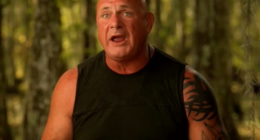 'Swamp People': Troy Landry gets tough with team ahead of big gator hunt