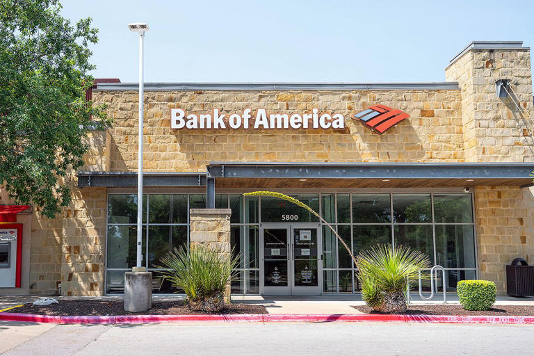 JPMorgan Chase and Bank of America match employees’ $1,000 ‘Trump accounts’