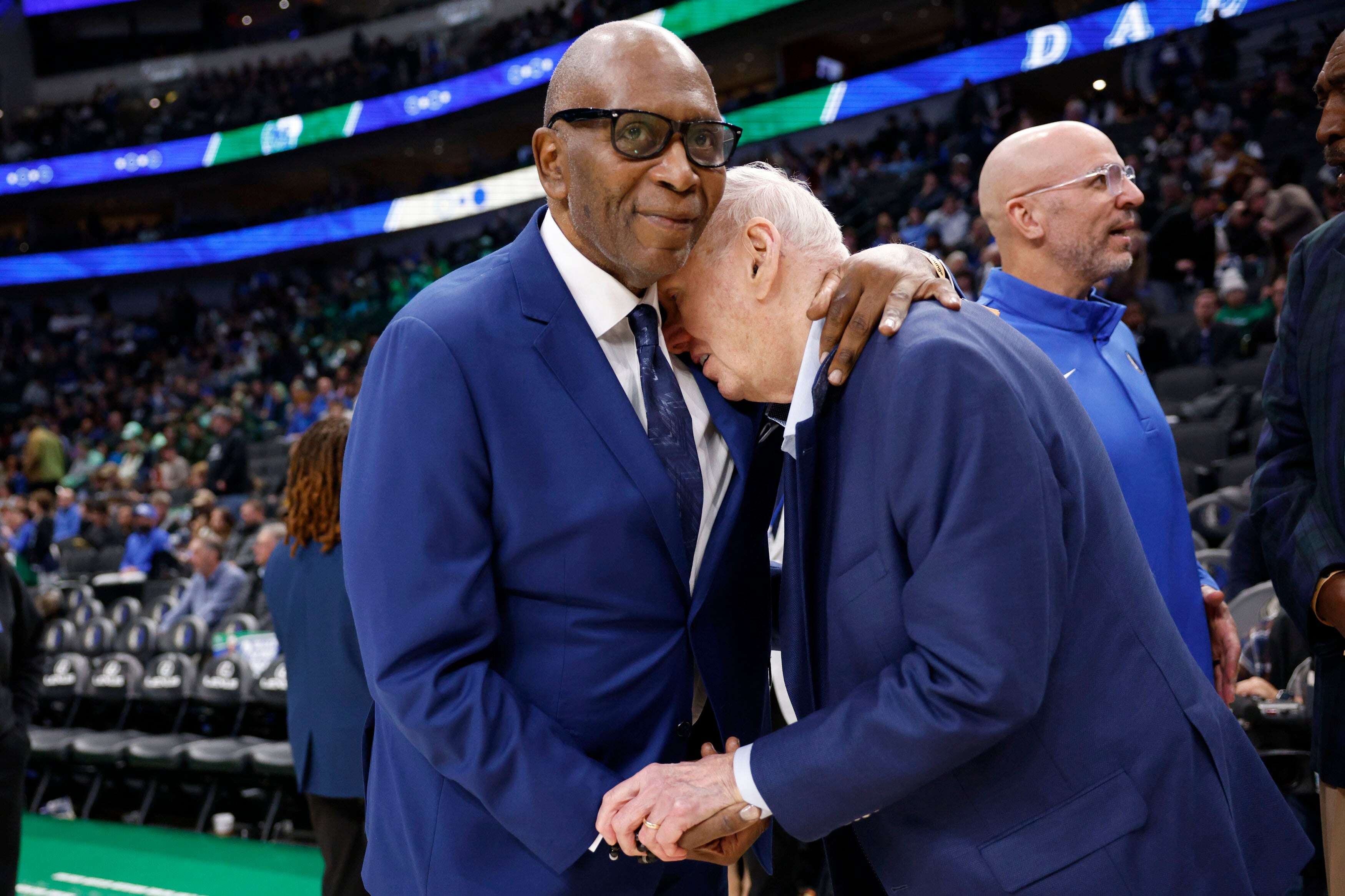 Mavericks’ franchise father figure Norm Sonju finally receives 'well ...